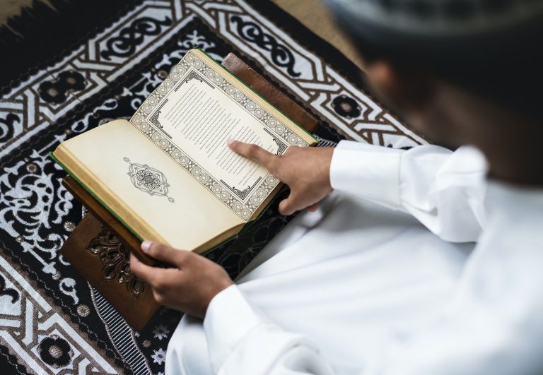 How To Learn Quranic Grammar For Beginners? A Complete Guide - Hamil ...